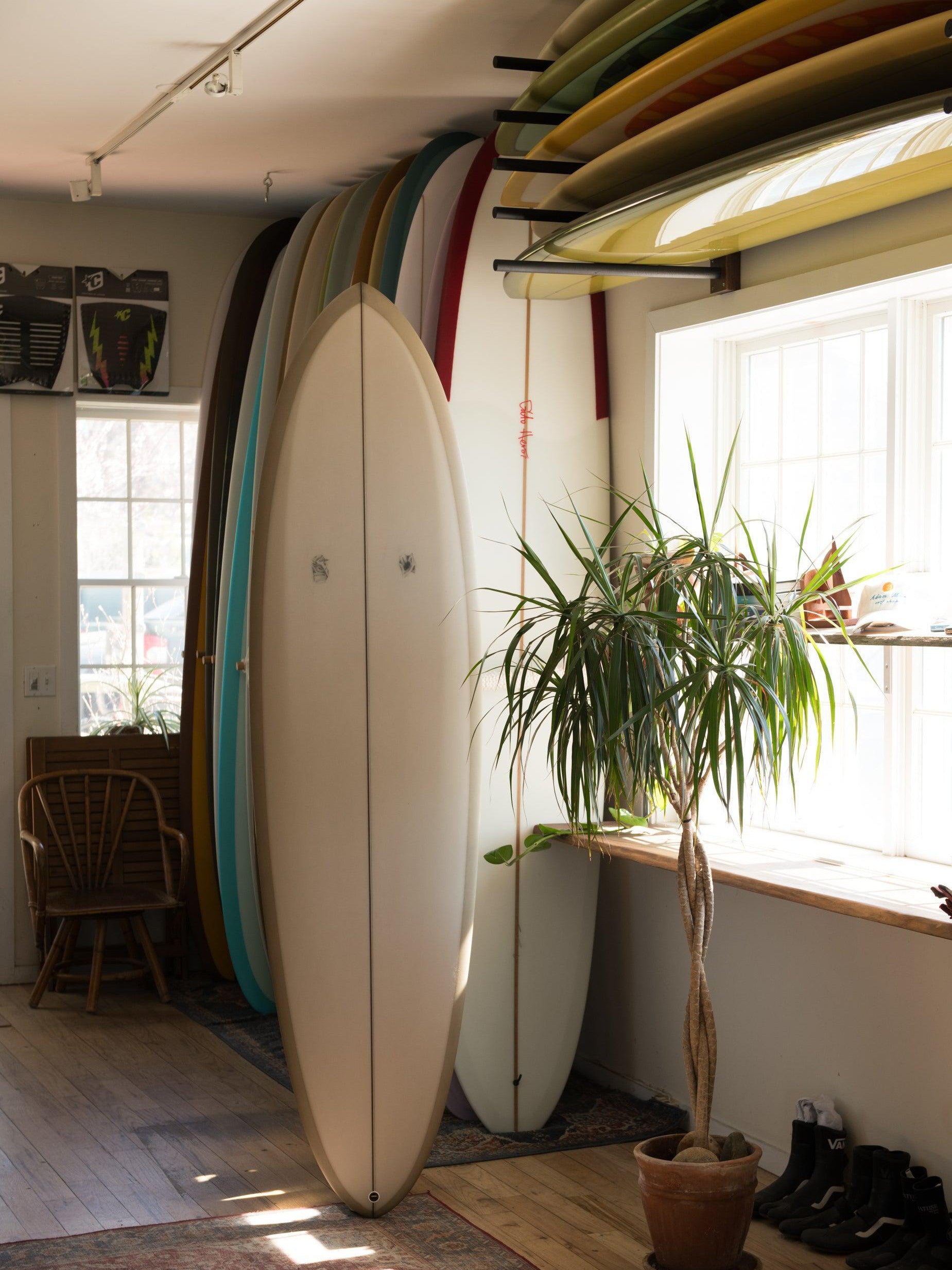 Derrick Disney - Midzr ( 7'2 ) – Adam Mar